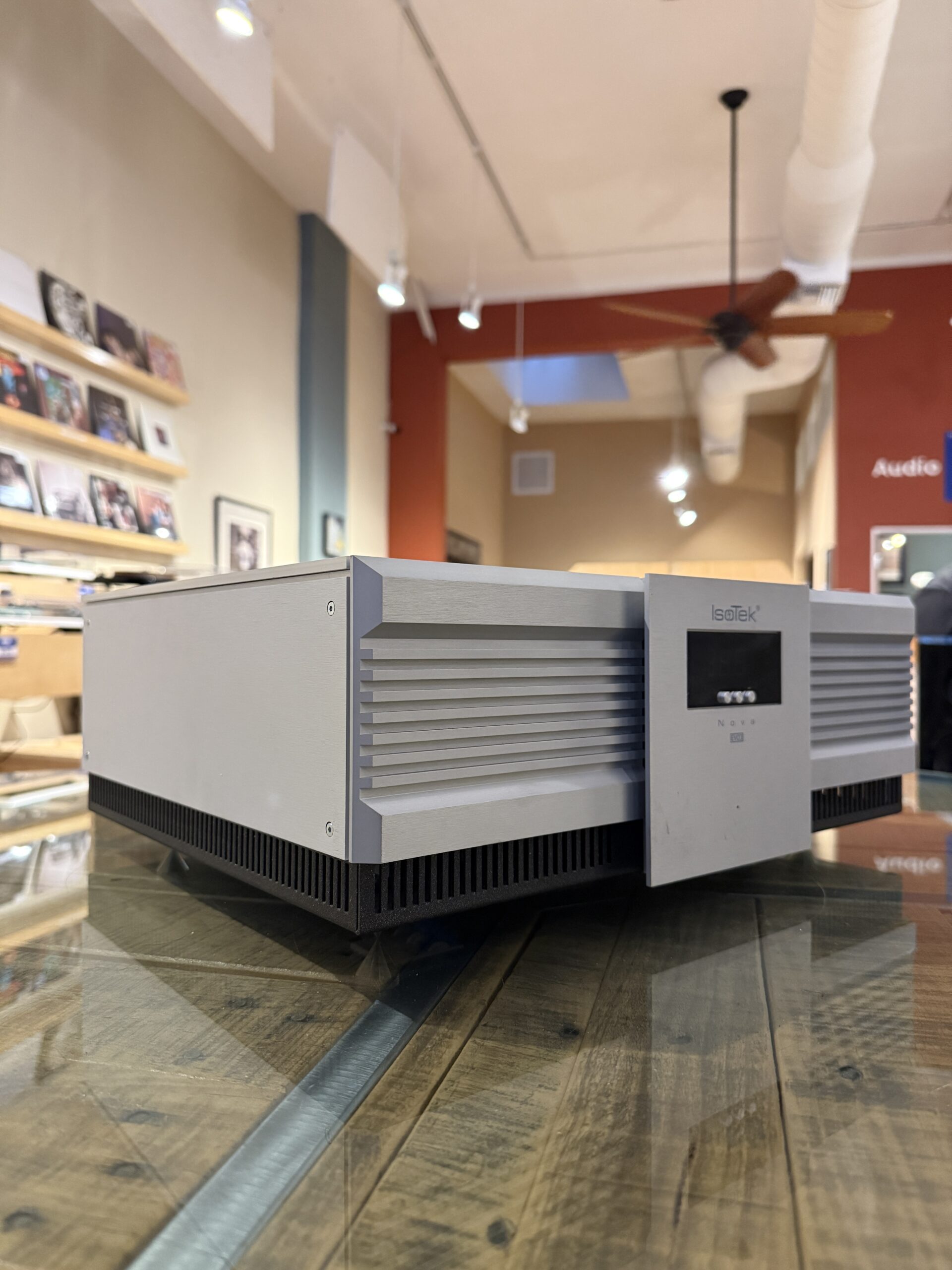 IsoTek V5 Nova Power Conditioner - Audio Element: HiFi Experts ...